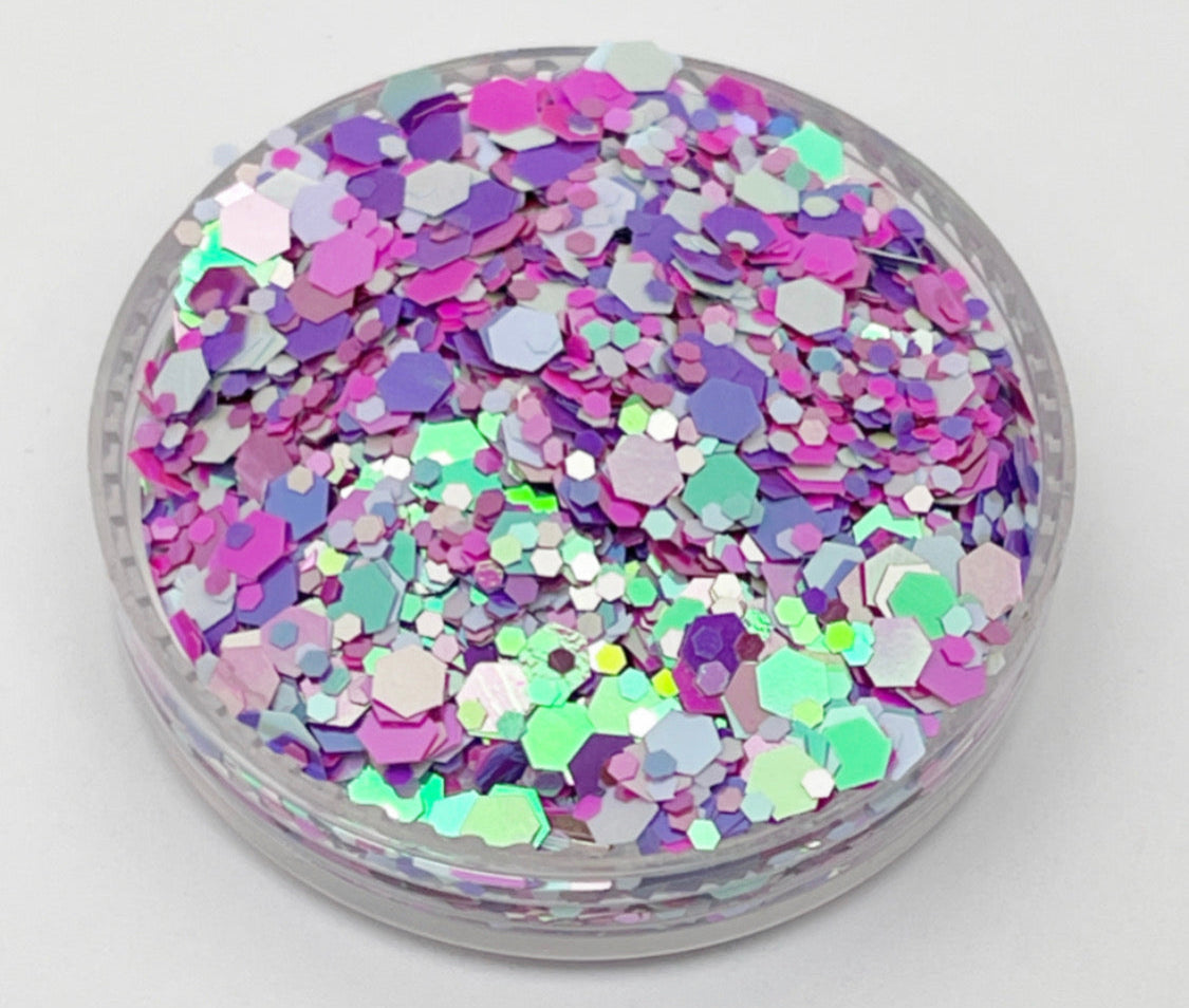 G0768 Pinup – Radioactive Glitter